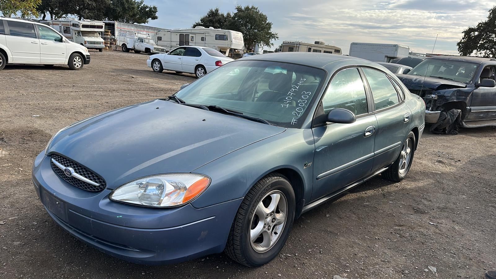 2000 Ford Taurus SES