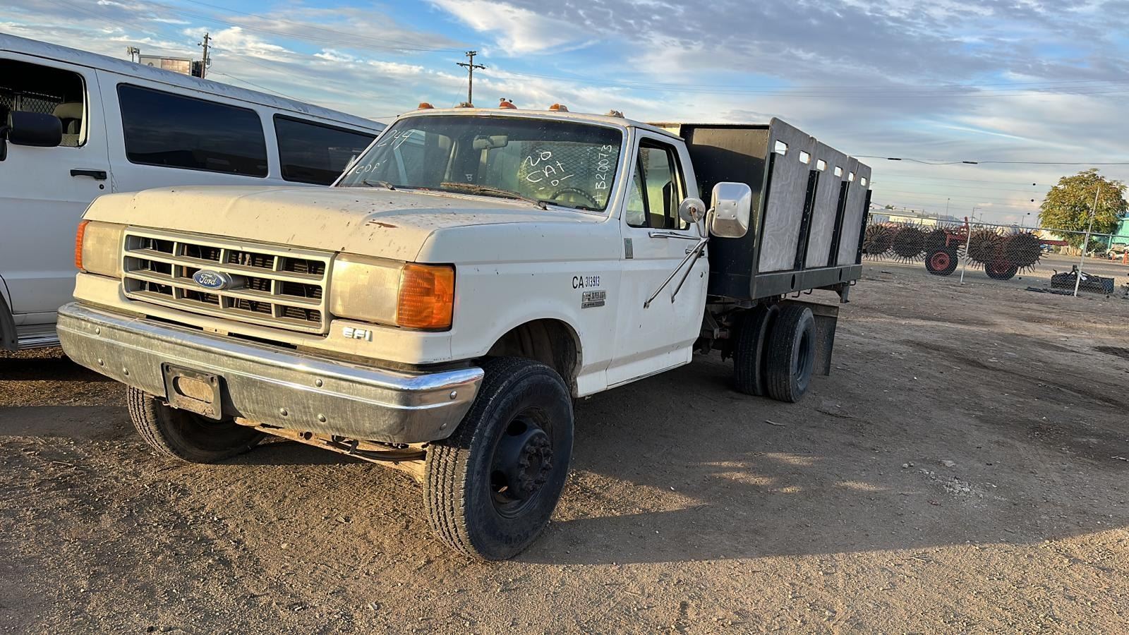 1990 FORD F-350 DUALLY