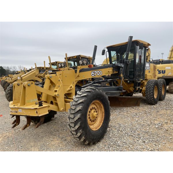 2008 JOHN DEERE 670D Motor Grader - J.M. Wood Auction Company, Inc.