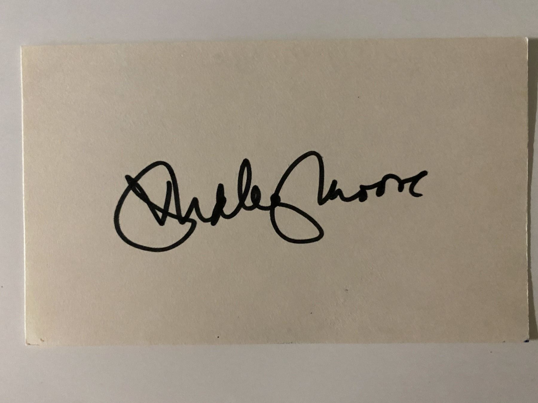 Dudley Moore signature cut