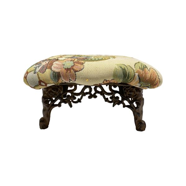 Victoria Cast Iron Foot Stool