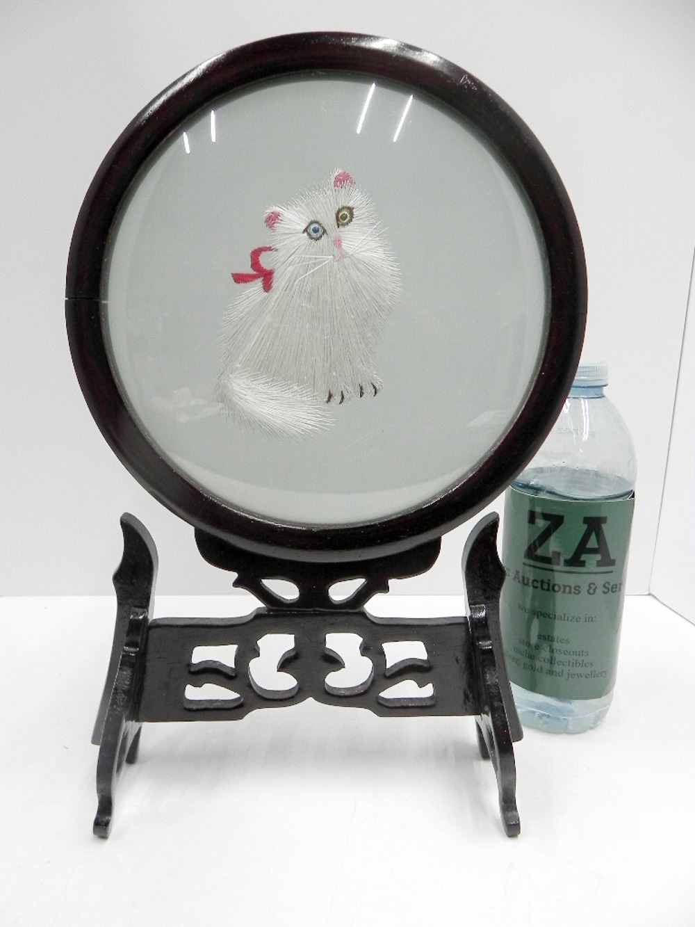 UNIQUE SILK EMBROIDERED CAT FRAMED WITH STAND