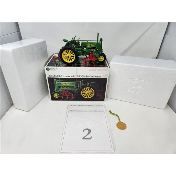 Vintage 1/16 Scale Ertl Precision Classics Series John Deere Model A ...