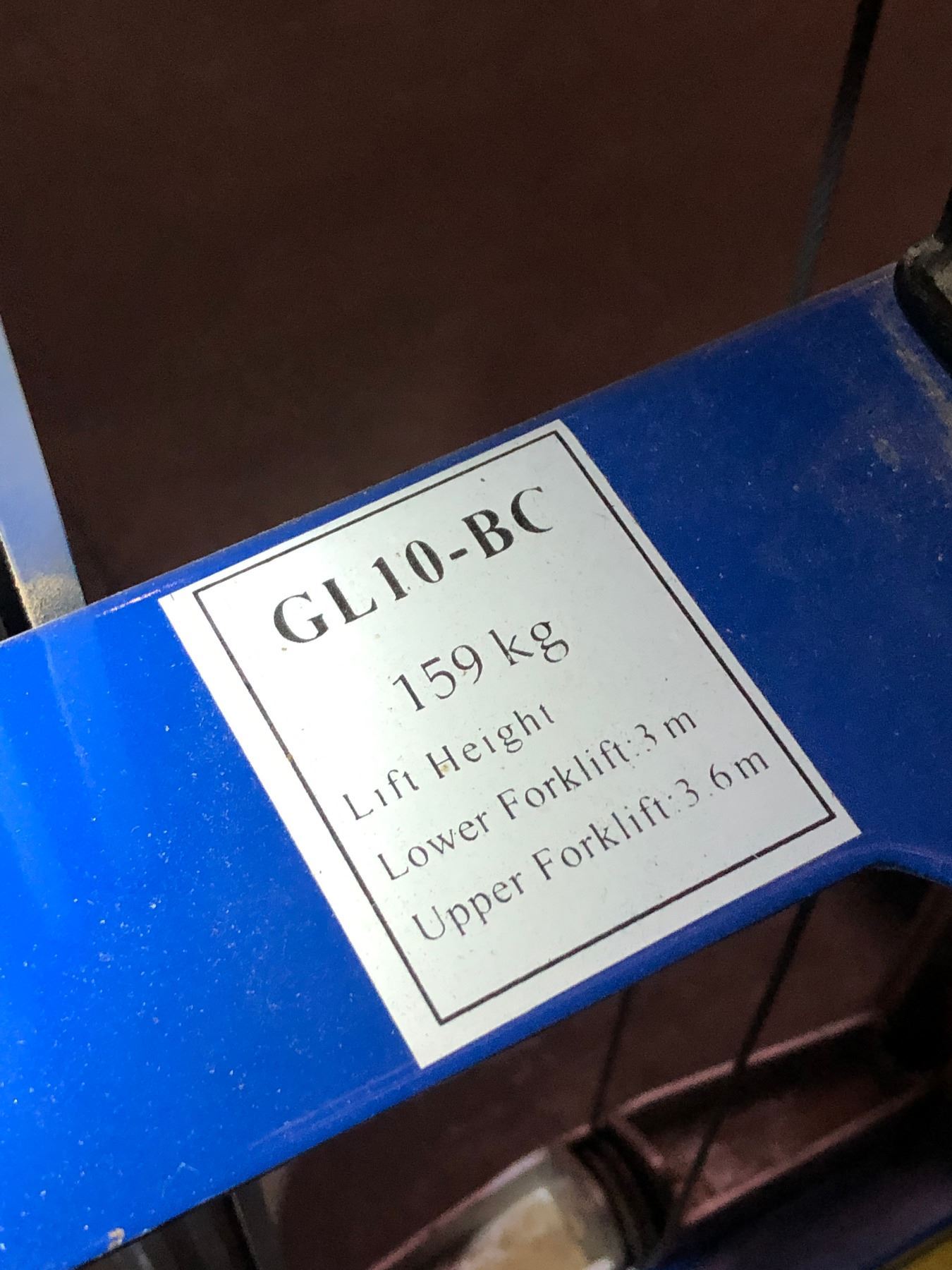 GL-10-BC Genie Lift with Counterweight Base - retail $2,625