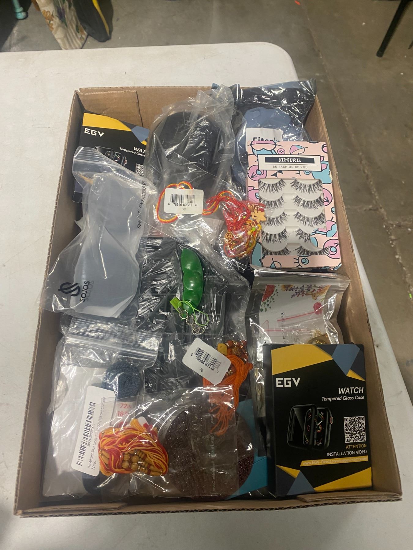 Assorted Amazon items