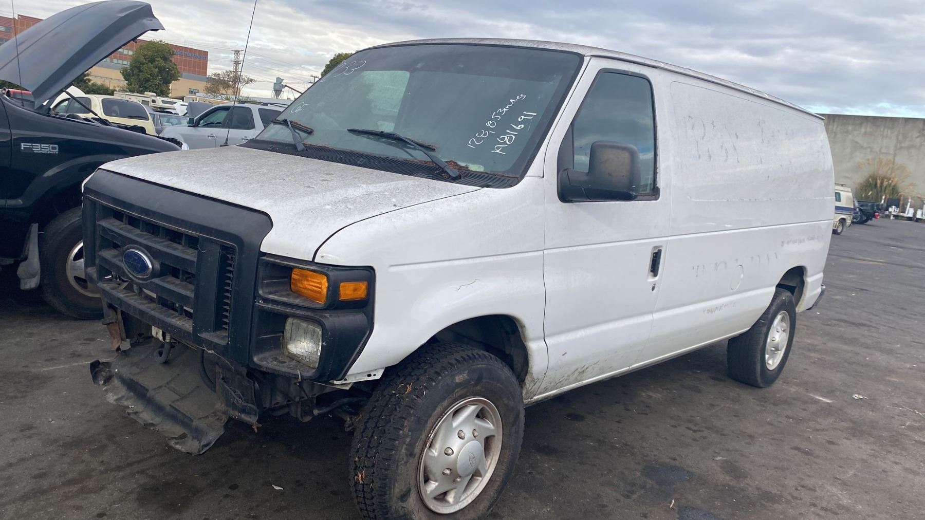 2009 Ford E-Series E-350 SD