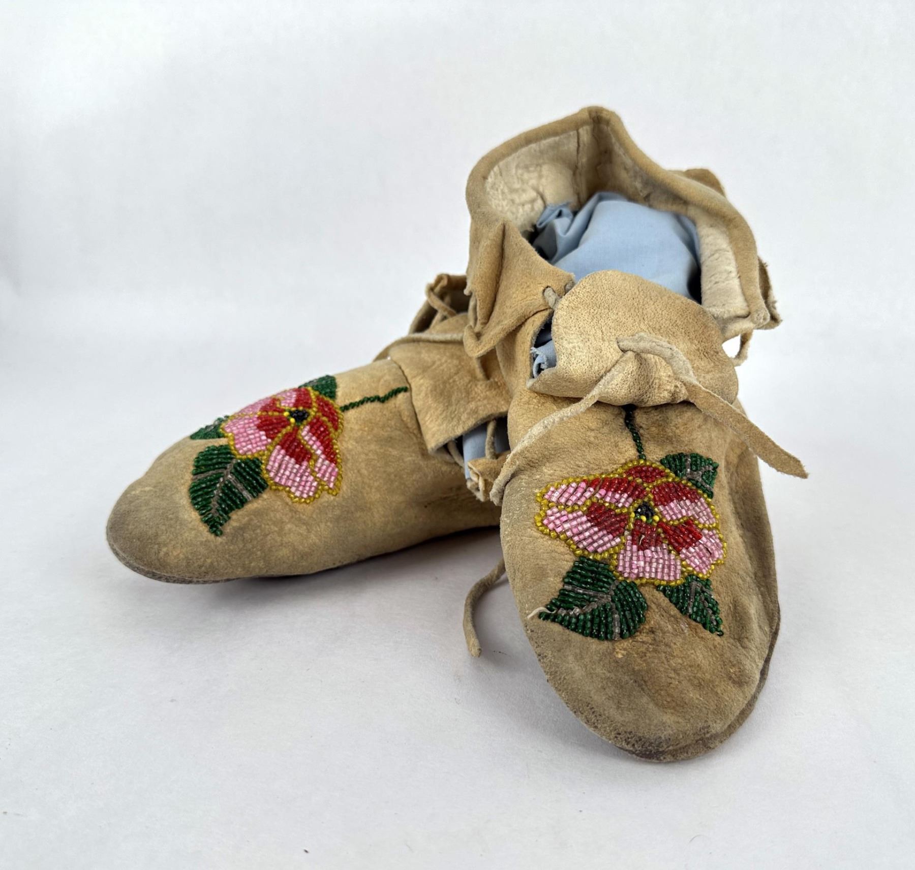 Plateau Native American Indian Beaded Moccasins