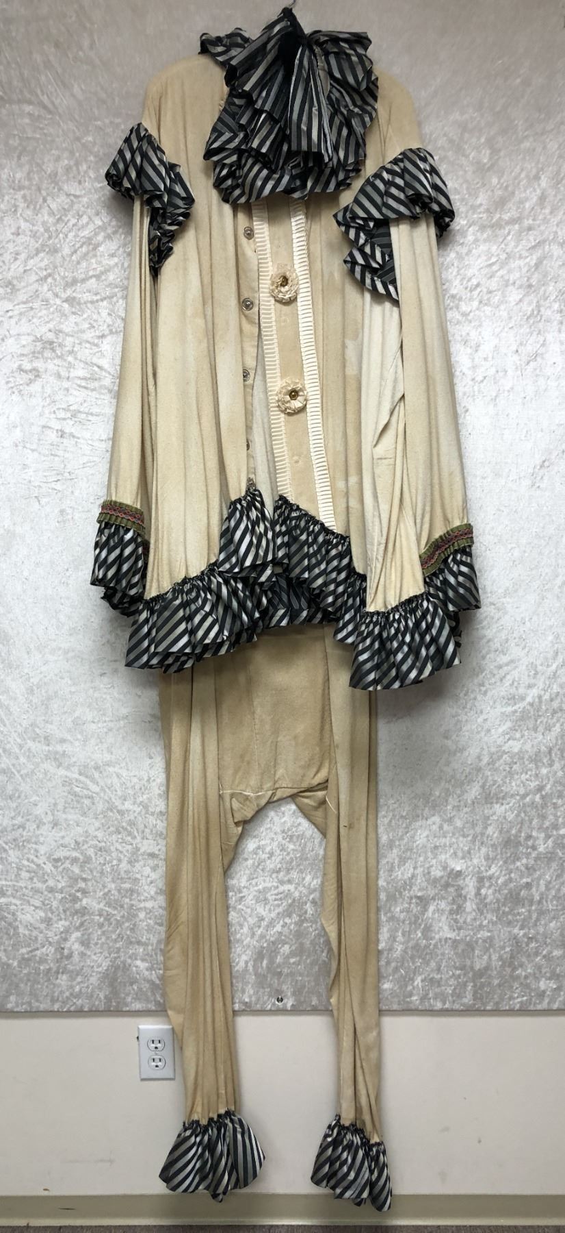 Custom Made Vintage Horror Carnie/Clown Outfit
