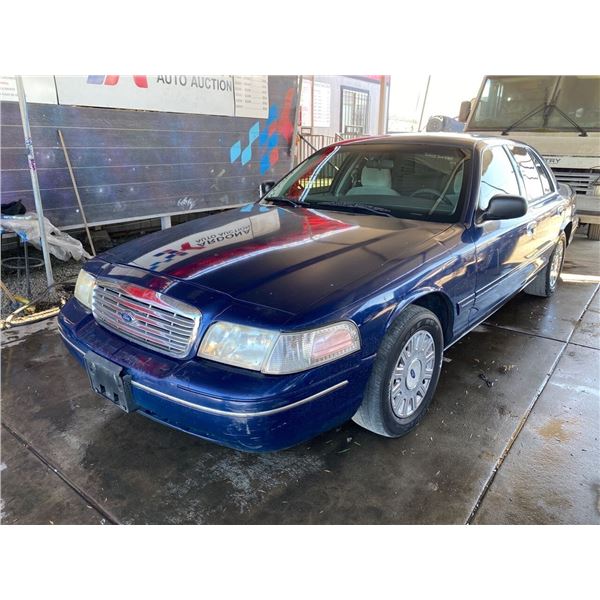 2004 FORD CROWN VICTORIA