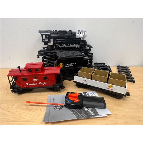 Lionel Canadian Pacific Railway CPR G Gauge Train set as pictured - not ...