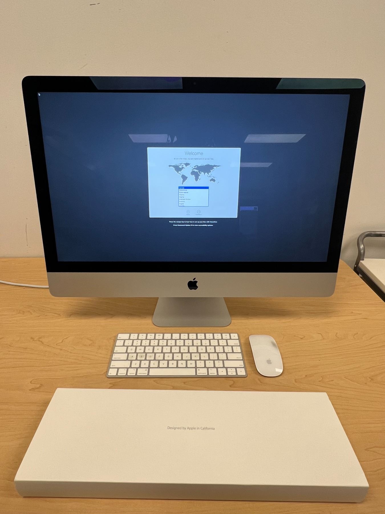 Apple iMac Computer as pictured - Monitor approx: 25.5x17.5" - powers ...