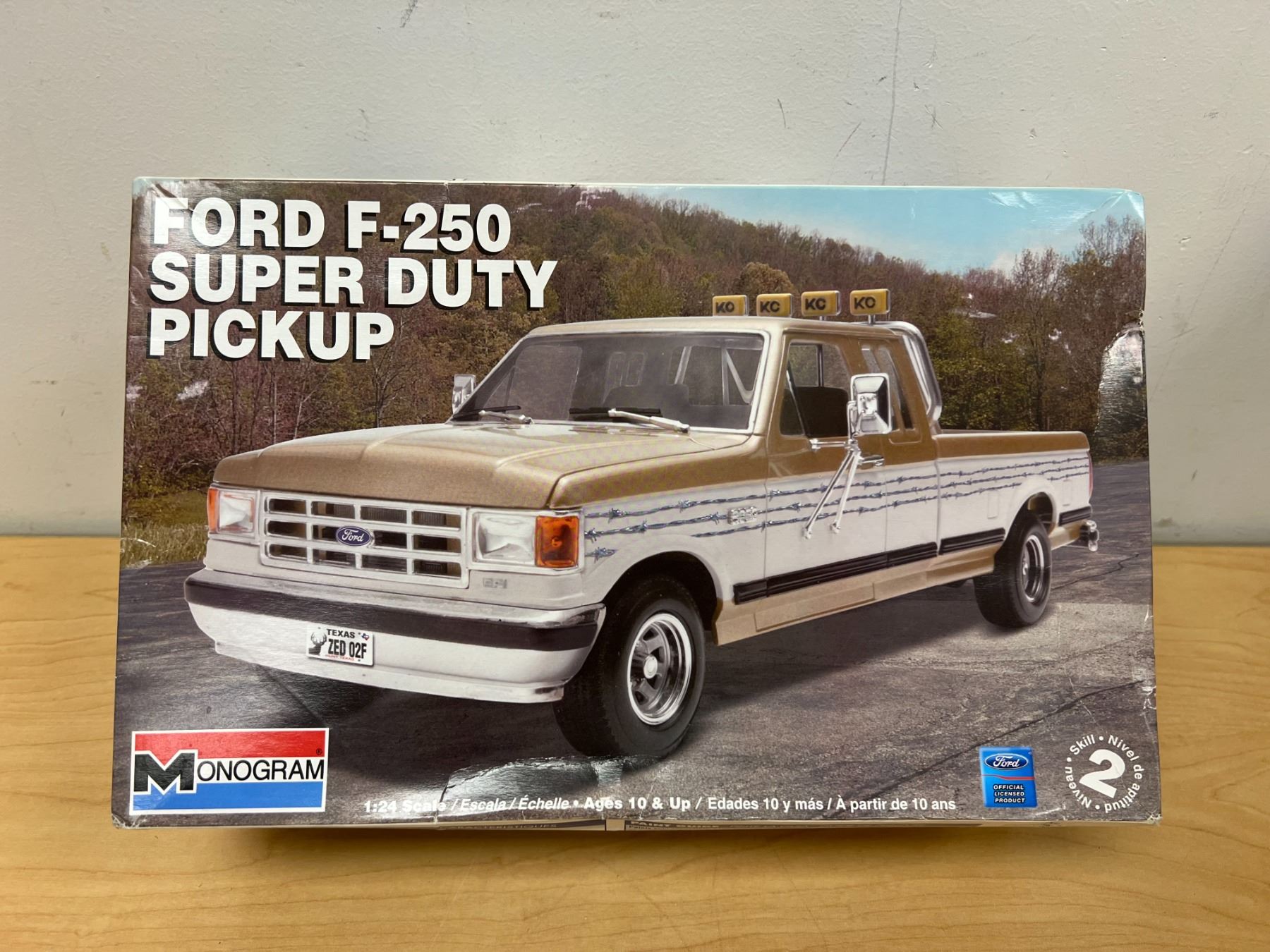 Monogram Ford F-250 Super Duty Pickup Truck Model Kit 1/24 - open box ...