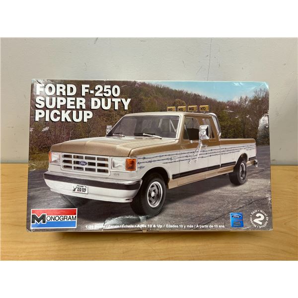 Monogram Ford F-250 Super Duty Pickup Truck Model Kit 1/24 - open box ...
