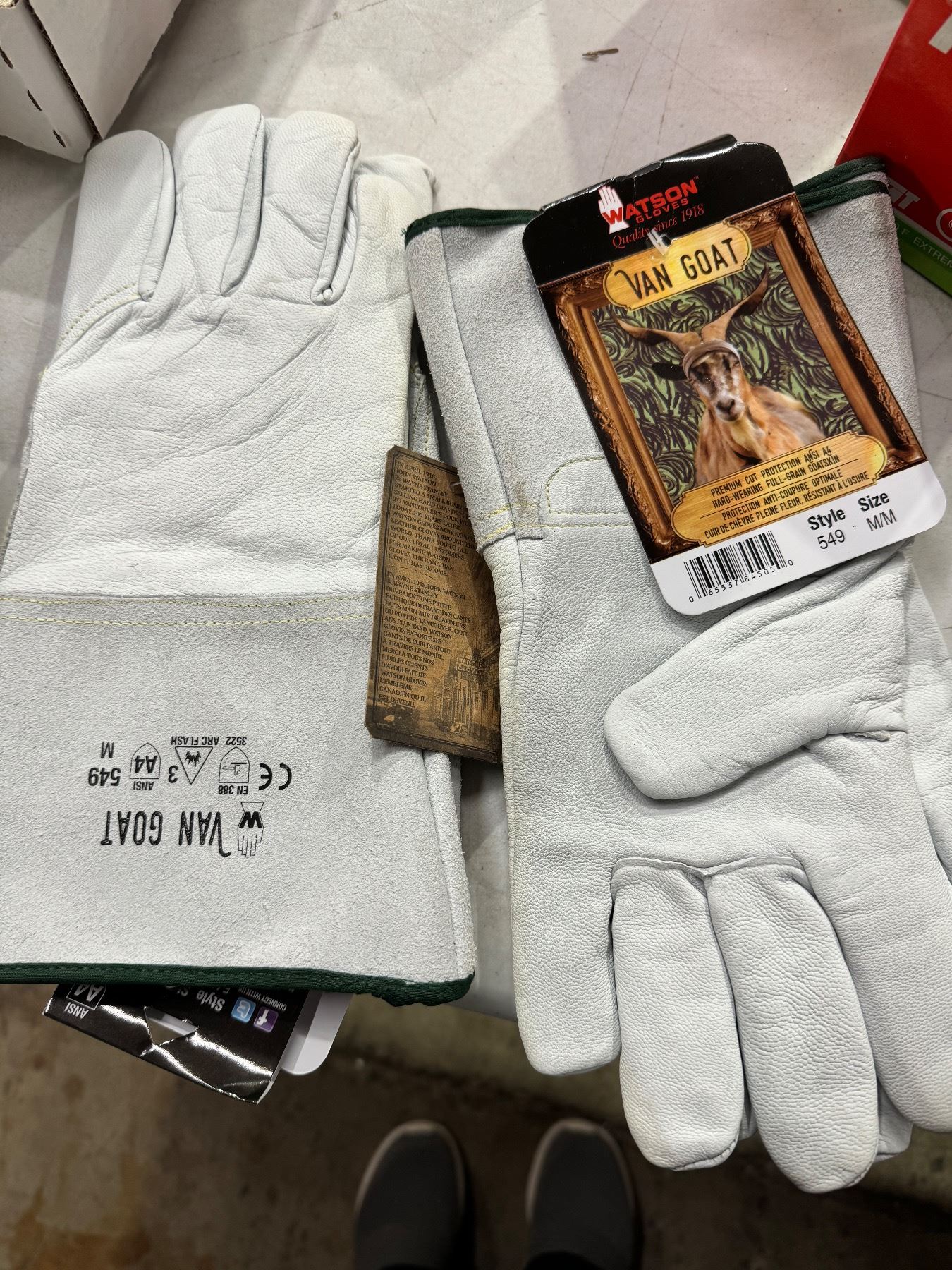 New van Goat gloves medium 2 pairs