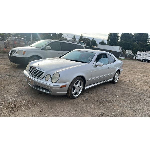 2002 Mercedes-Benz CLK