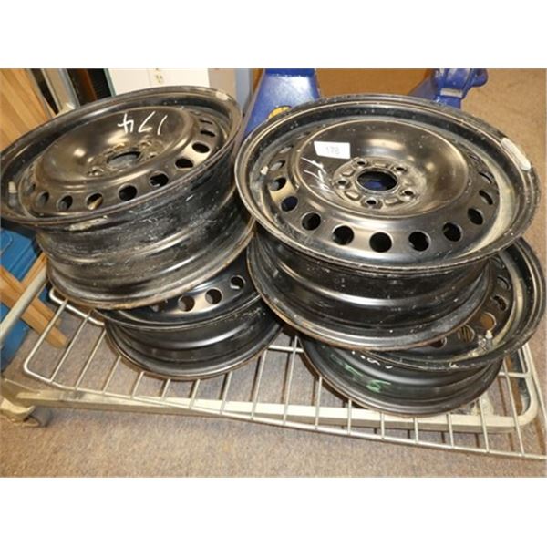 Set of 4 metal rims ford 5 bolt