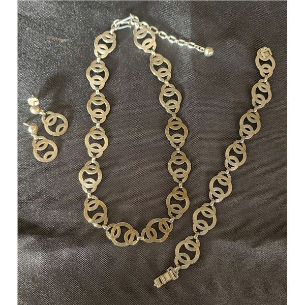 .925 W. E. Richards Jewelry