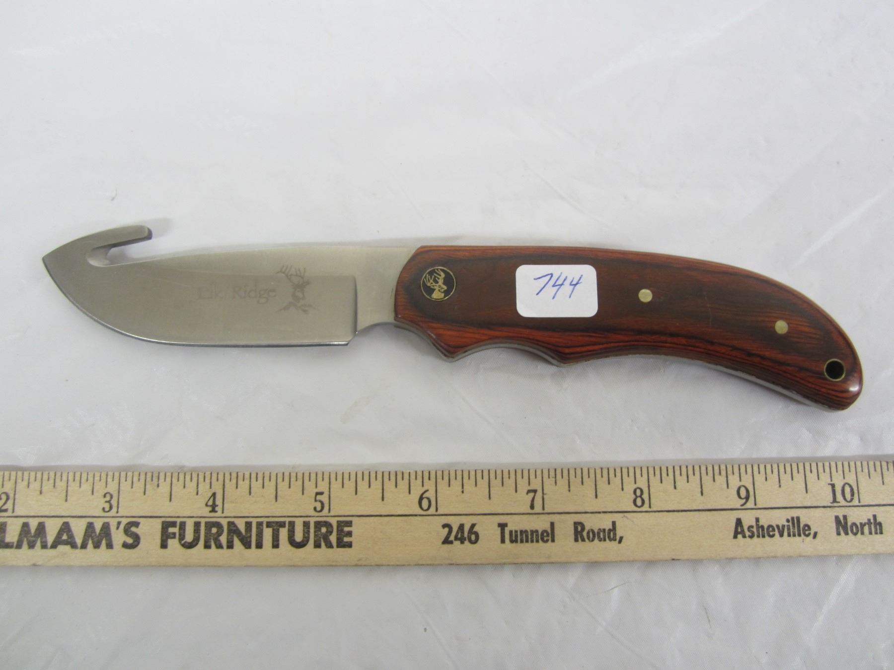 Elk Ridge Knife - Schmalz Auctions