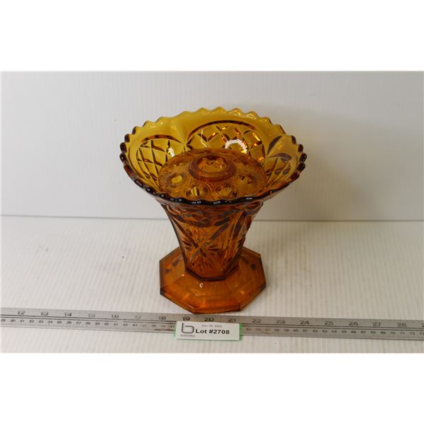 Vintage Large Amber Glass Vase Wglass Frog Bodnarus Auctioneering