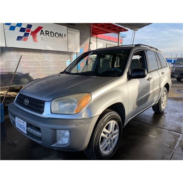 2002 TOYOTA RAV4