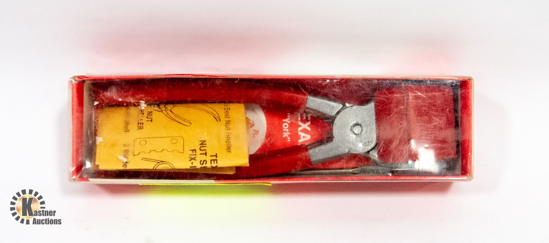 TAXAN YORK NUT SHELLER