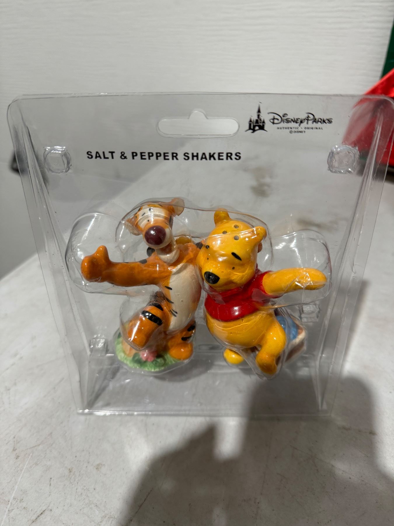 Disney salt & pepper shaker