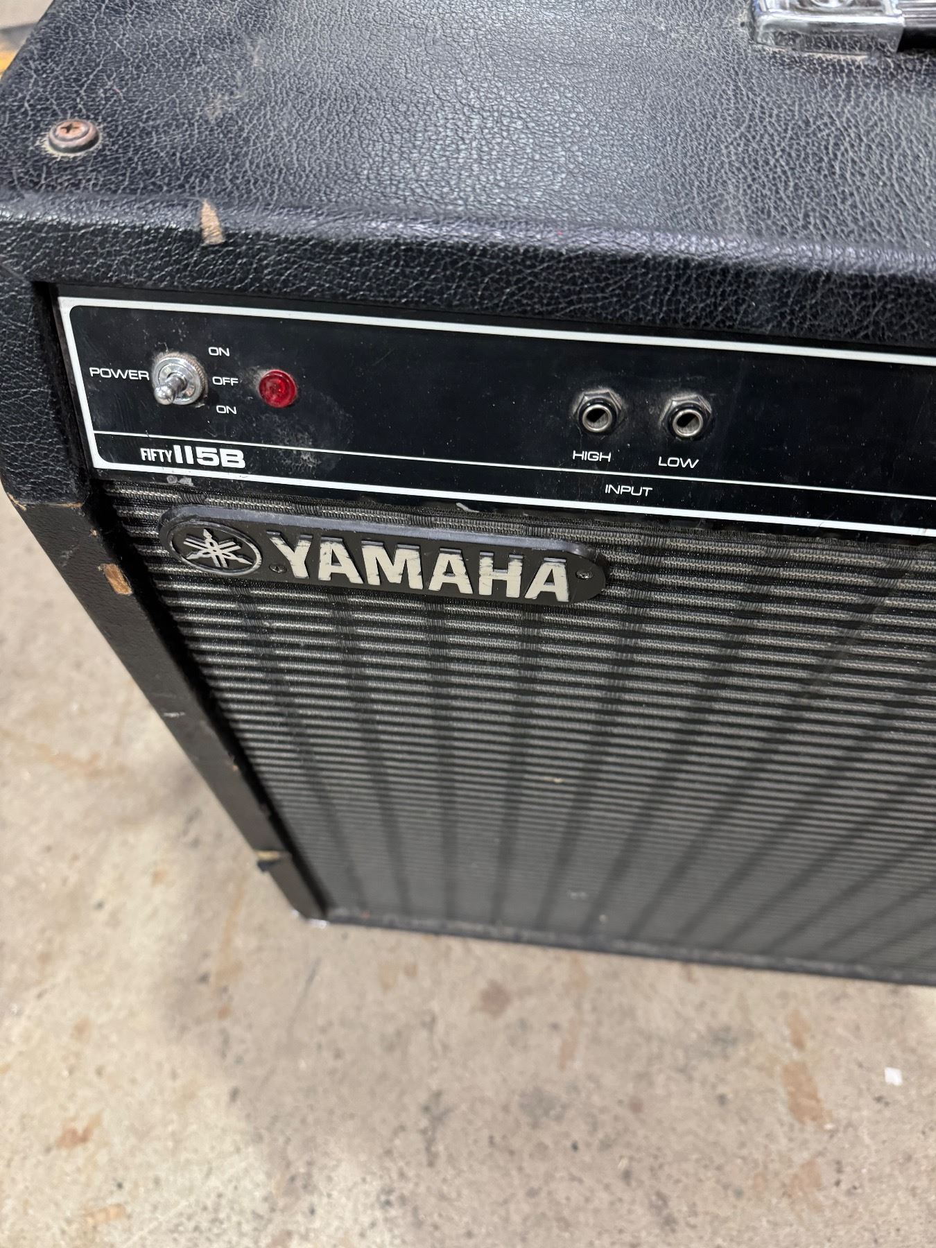 Yamaha amp