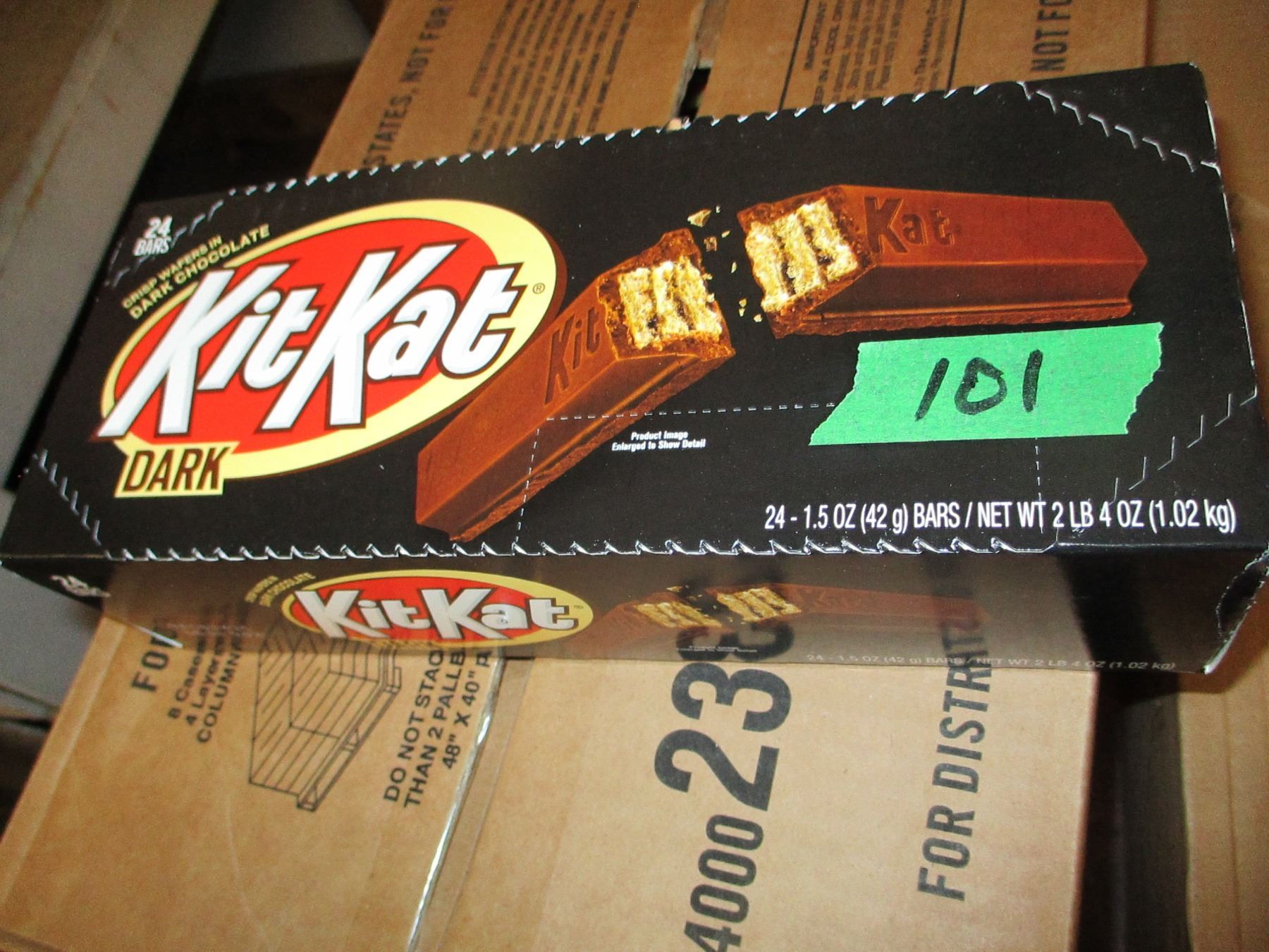DARK CHOCOLATE KIT KAT BARS (24 X 1.5 OZ) - PER BOX