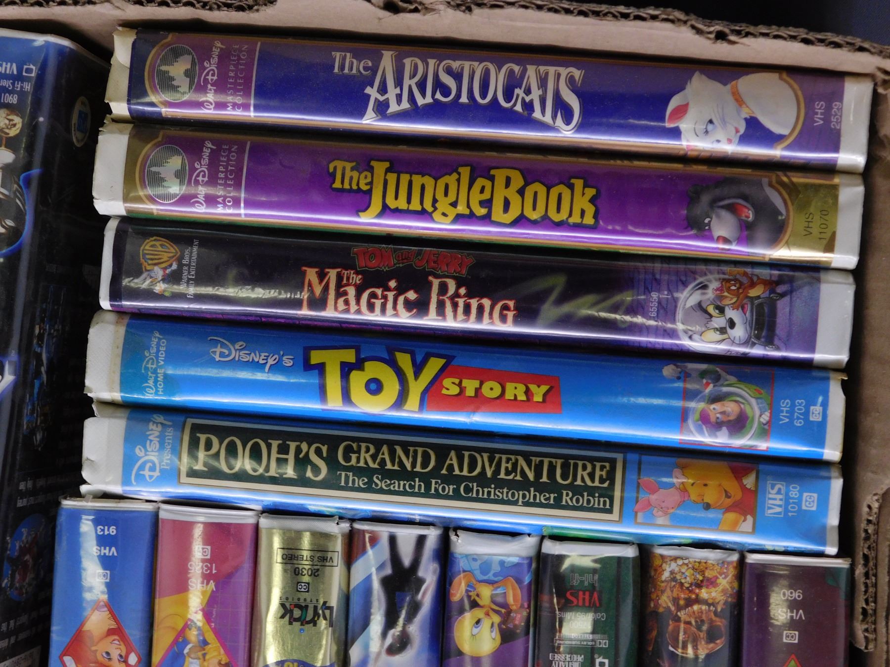 Lot of 29 Kids VHS Tapes Clamshell, Disney, Land Before Time ...