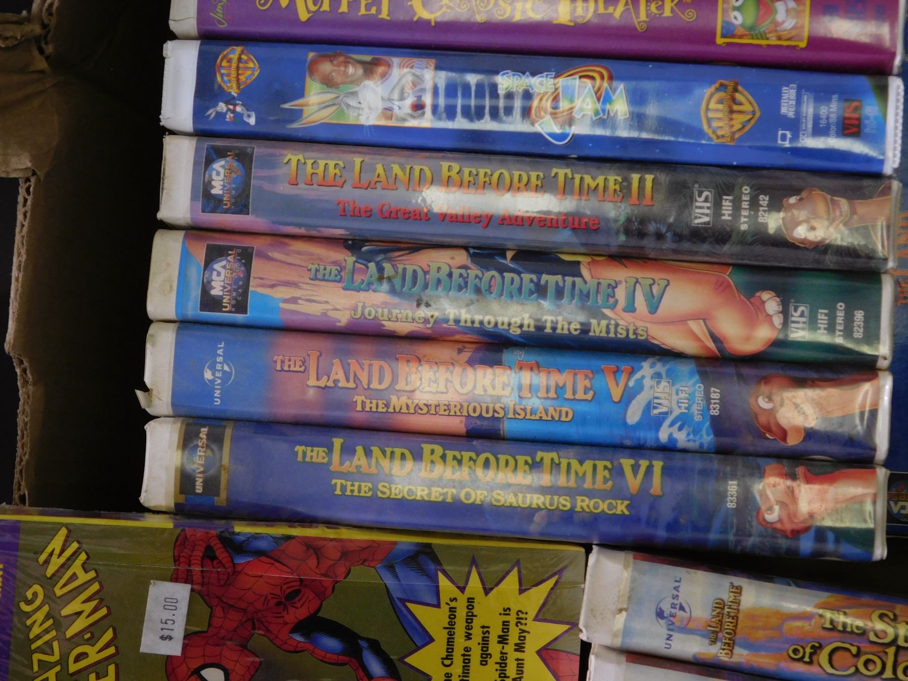 Lot of 29 Kids VHS Tapes Clamshell, Disney, Land Before Time ...