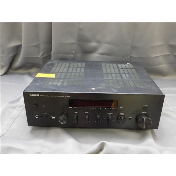 Yamaha Natural Sound Network Receiver R-N500 w Remote