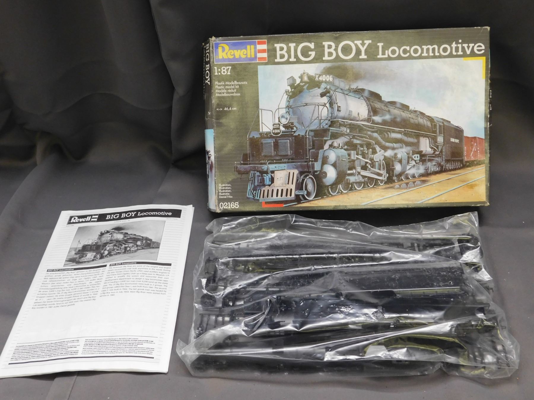 Revell Scale 1:87 Big Boy Locomotive Model Kit Complete