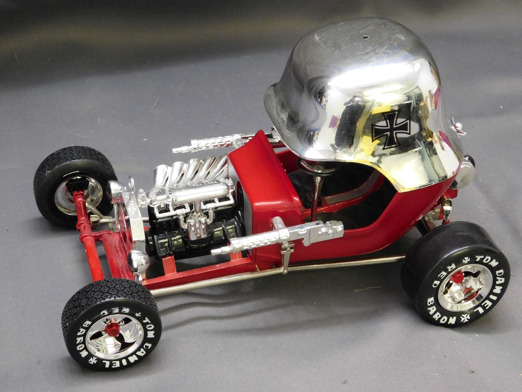 Diecast Scale 1:18 Red Baron Car no box