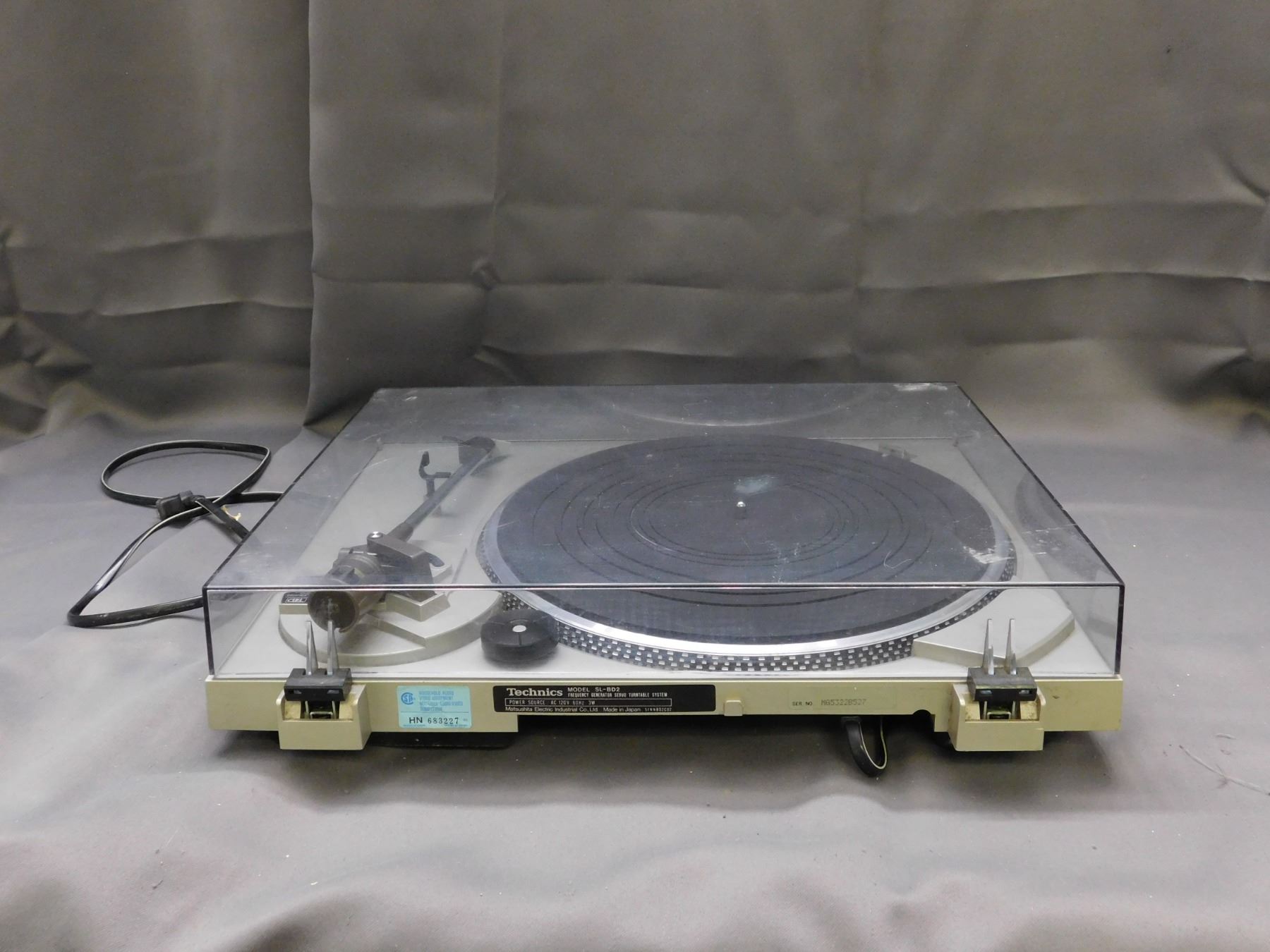 Technics SL-BD2 Automatic Turntable Record Player