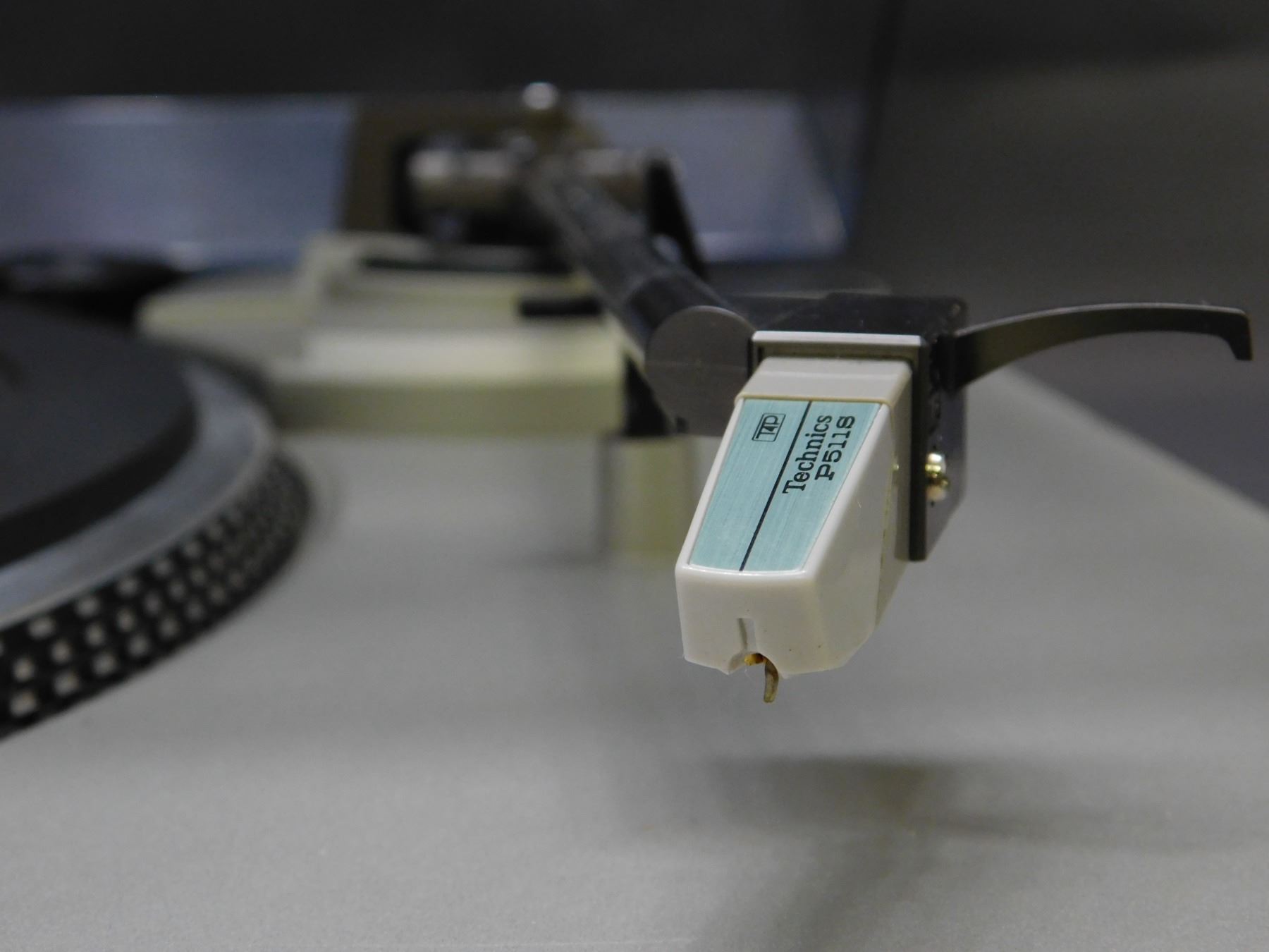 Technics SL-BD2 Automatic Turntable Record Player