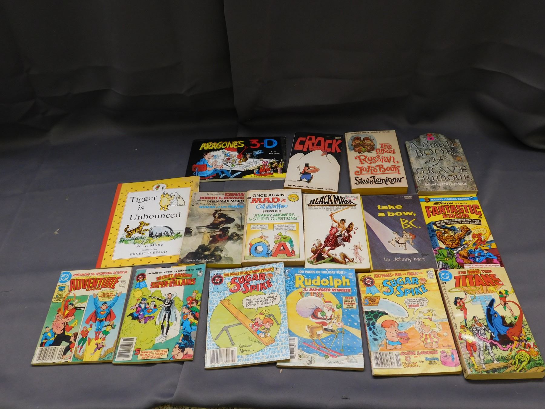 Lot of Digest Comic Pocket Books The New Titans, Joke Books, MAD ...