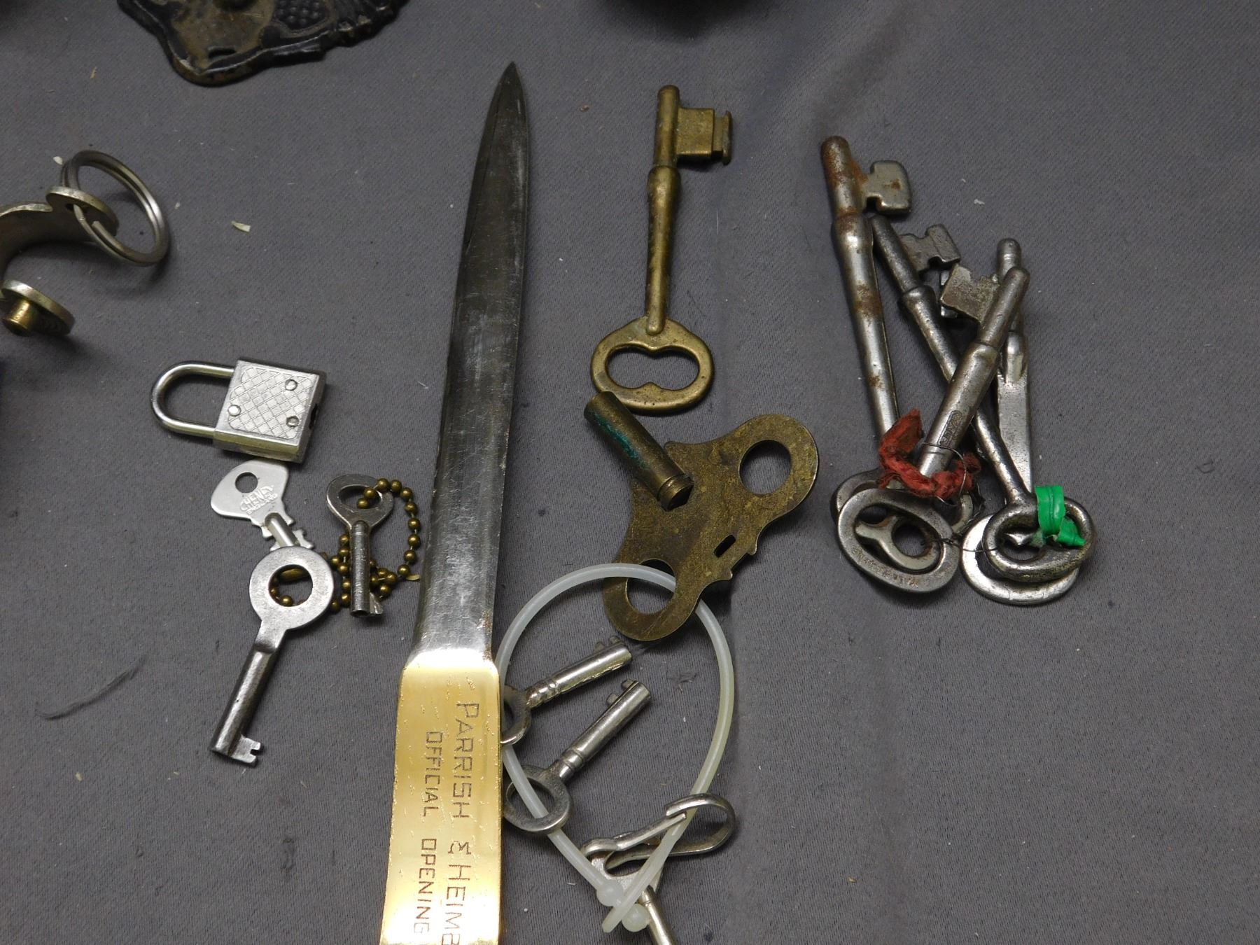 Lot of Spur Keychains, Vintage Lighters, Skeleton Keys, Clock Key ...