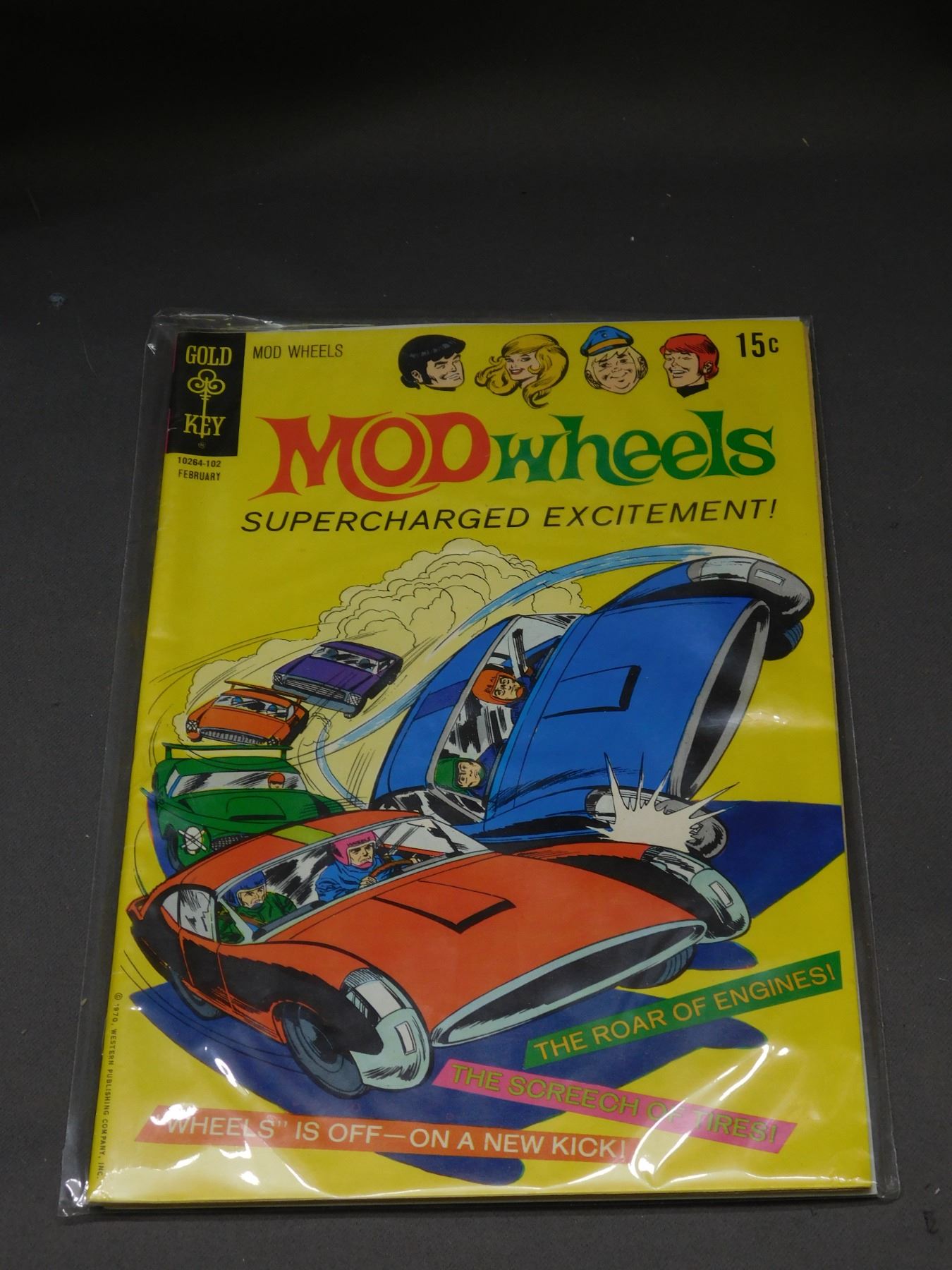 Mod Wheels Issue #1 Gold Key 15c Comic Book Vintage