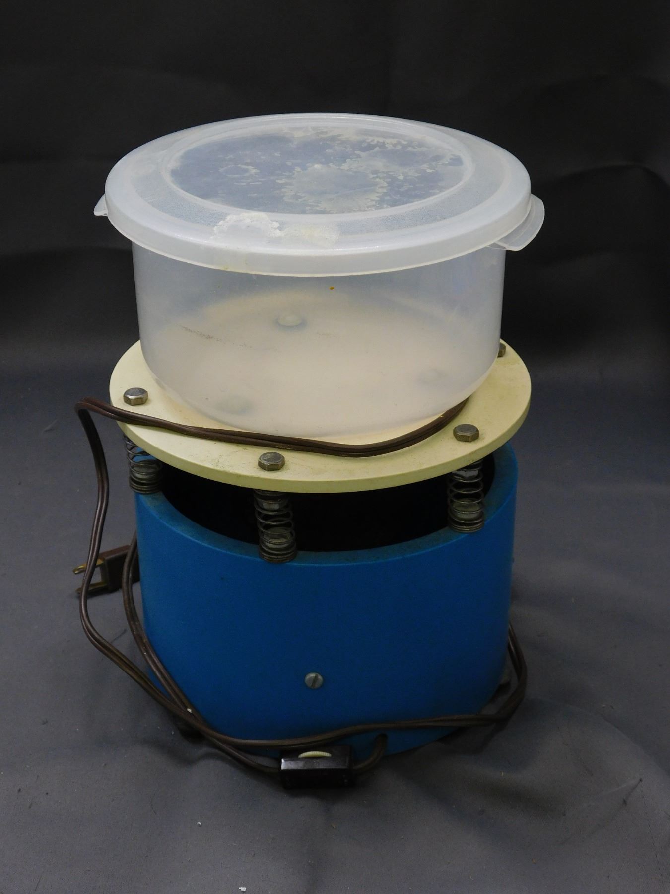 Homemade Brass Bullet Case Polisher / Agitator Cleaning Machine