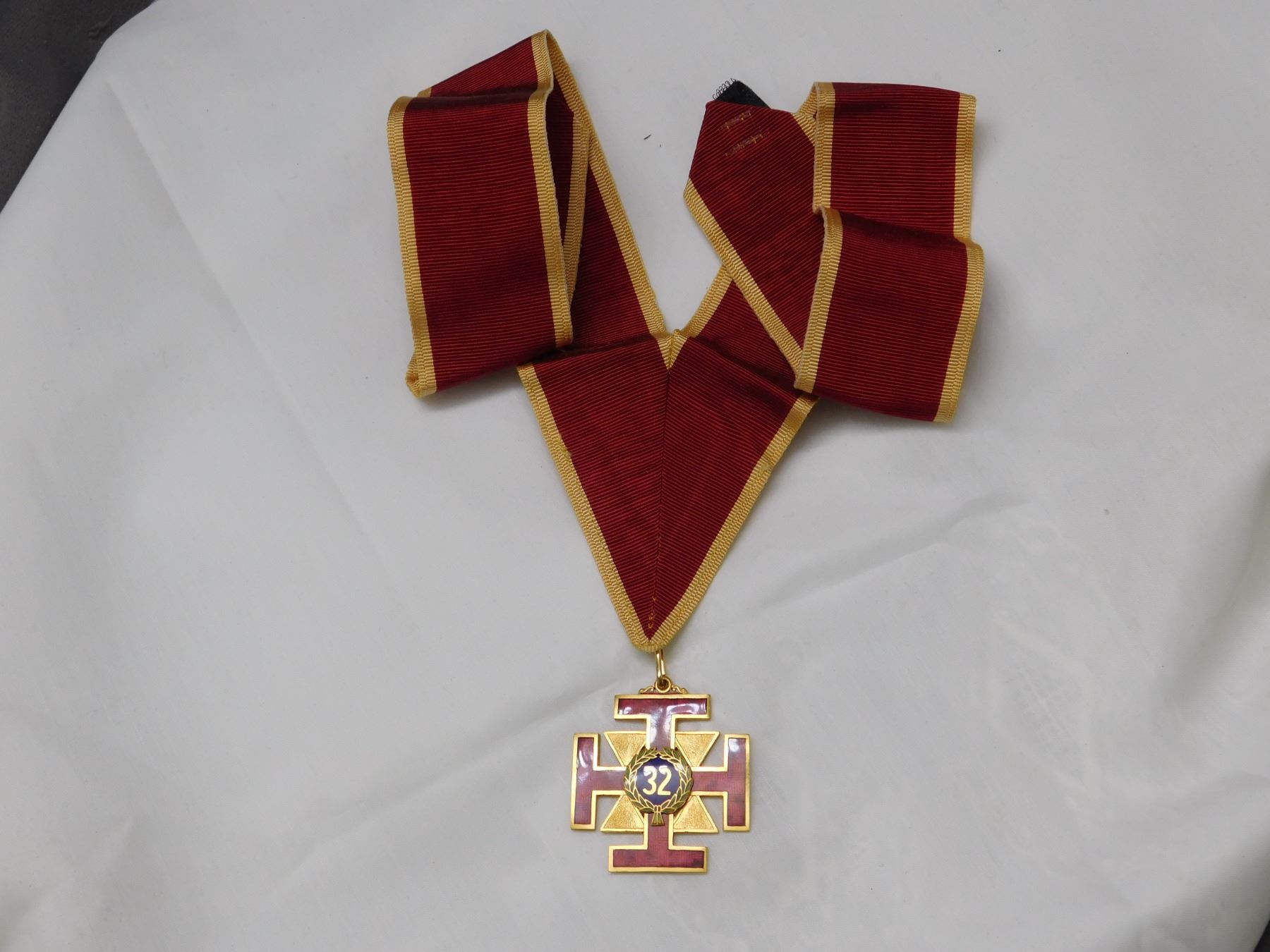 Masonic Order 32 Scottish Rite Enamel Cross