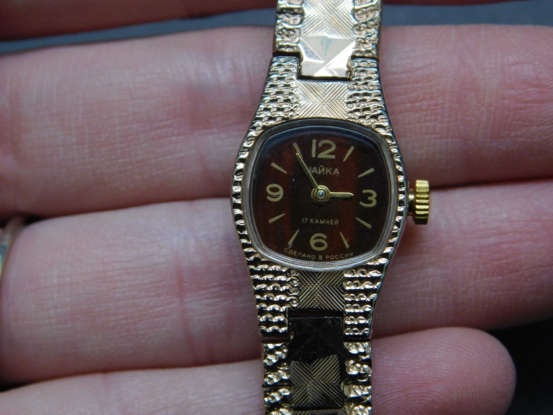 Ladies Vintage Yanko Yanka Russian Watch 17 Kamhen Winding *works