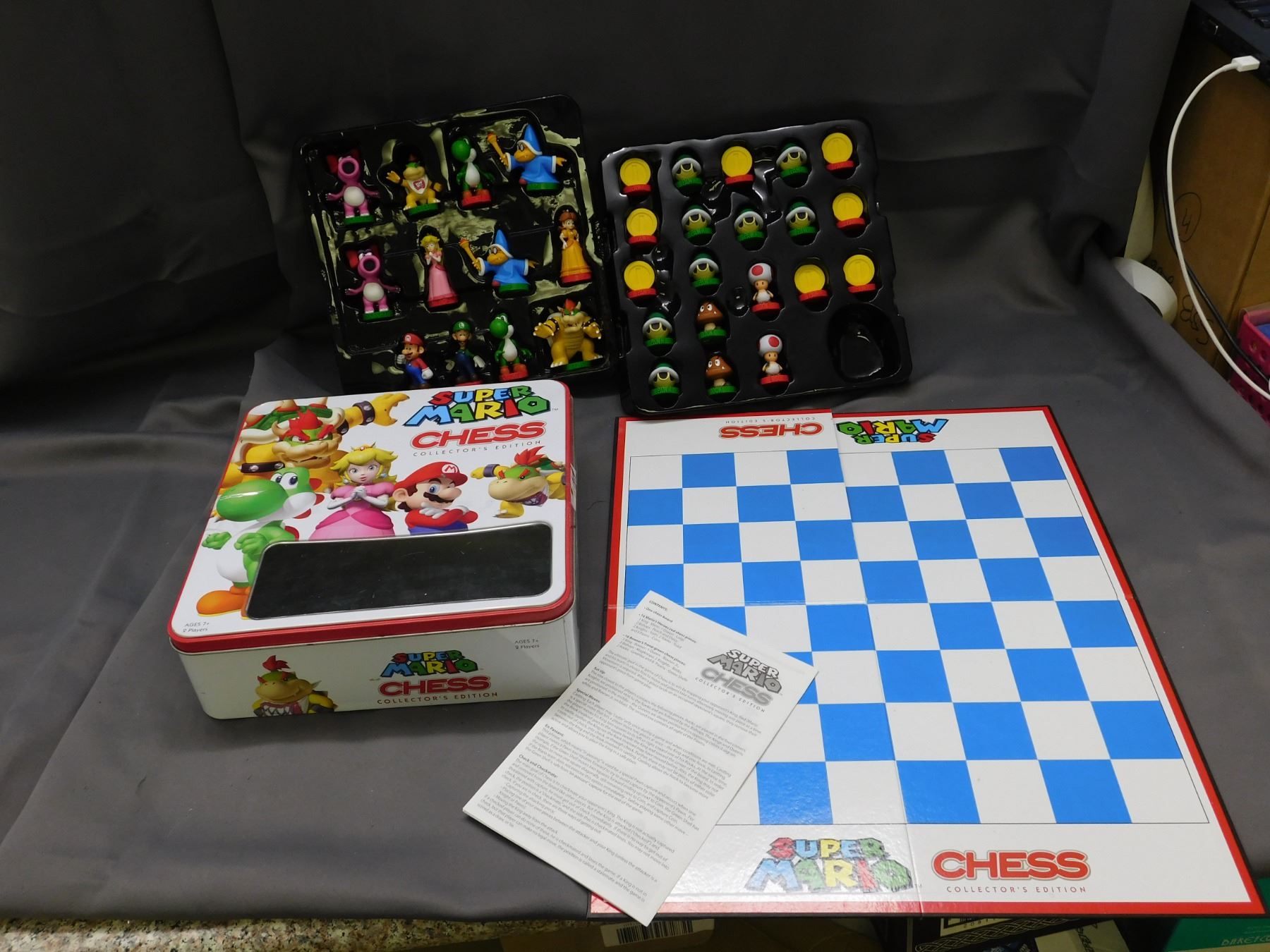 Super Mario Chess Set