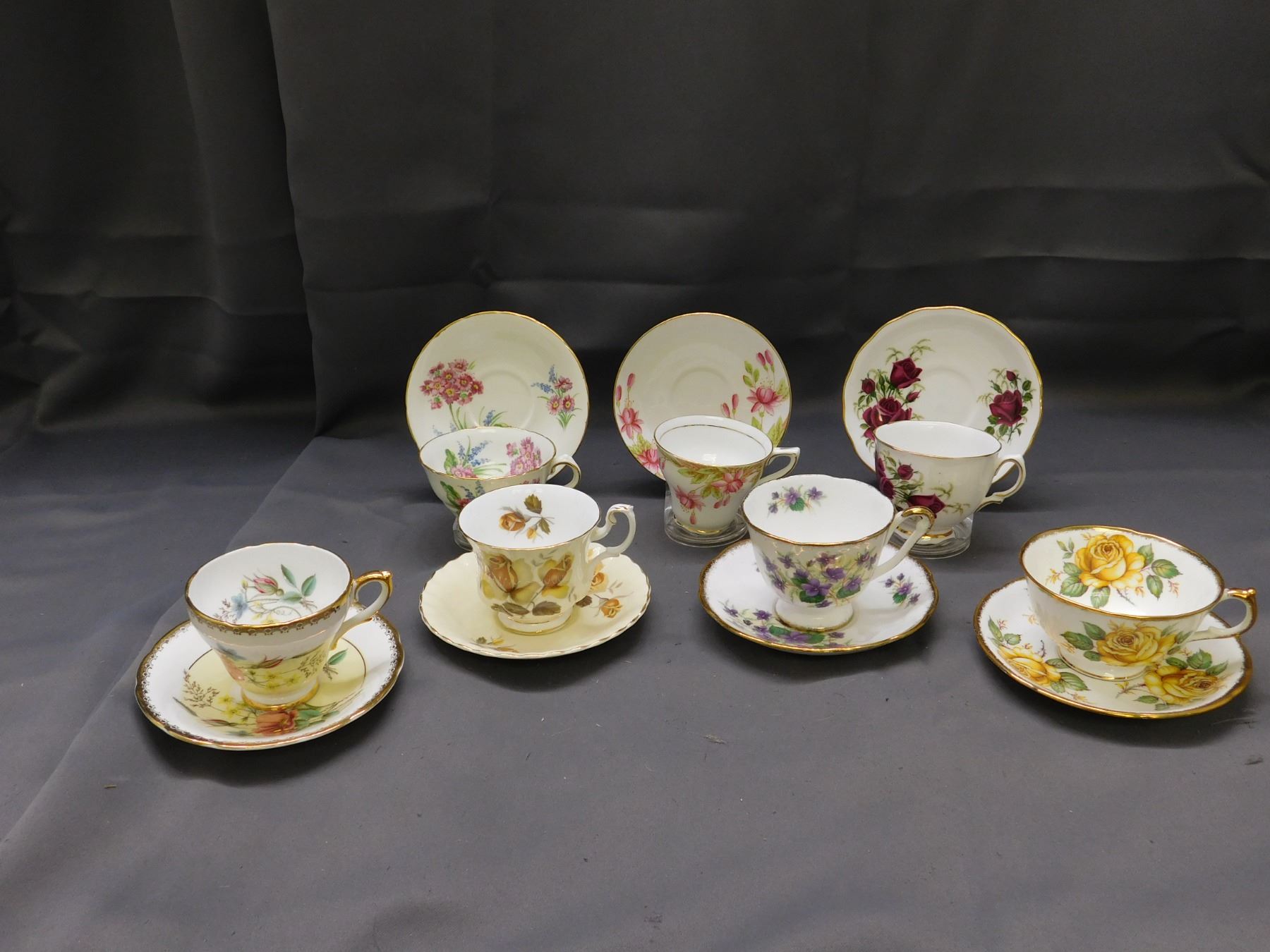 Lot of 7 Tea Cups & Saucers Royal Albert, Adderley, Colclough, Rosina ...