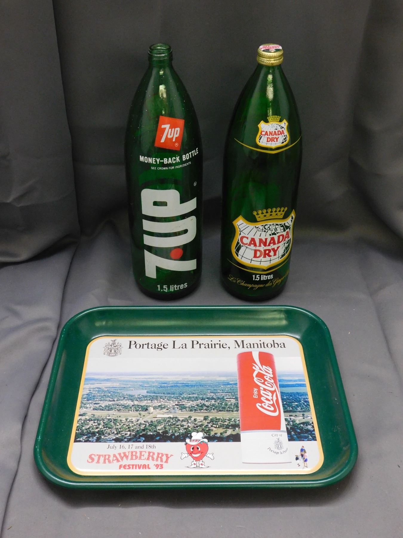 Lot of 3 1.5 Litre Pop Bottles 7UP and Canada Dry, Coca Cola Tray