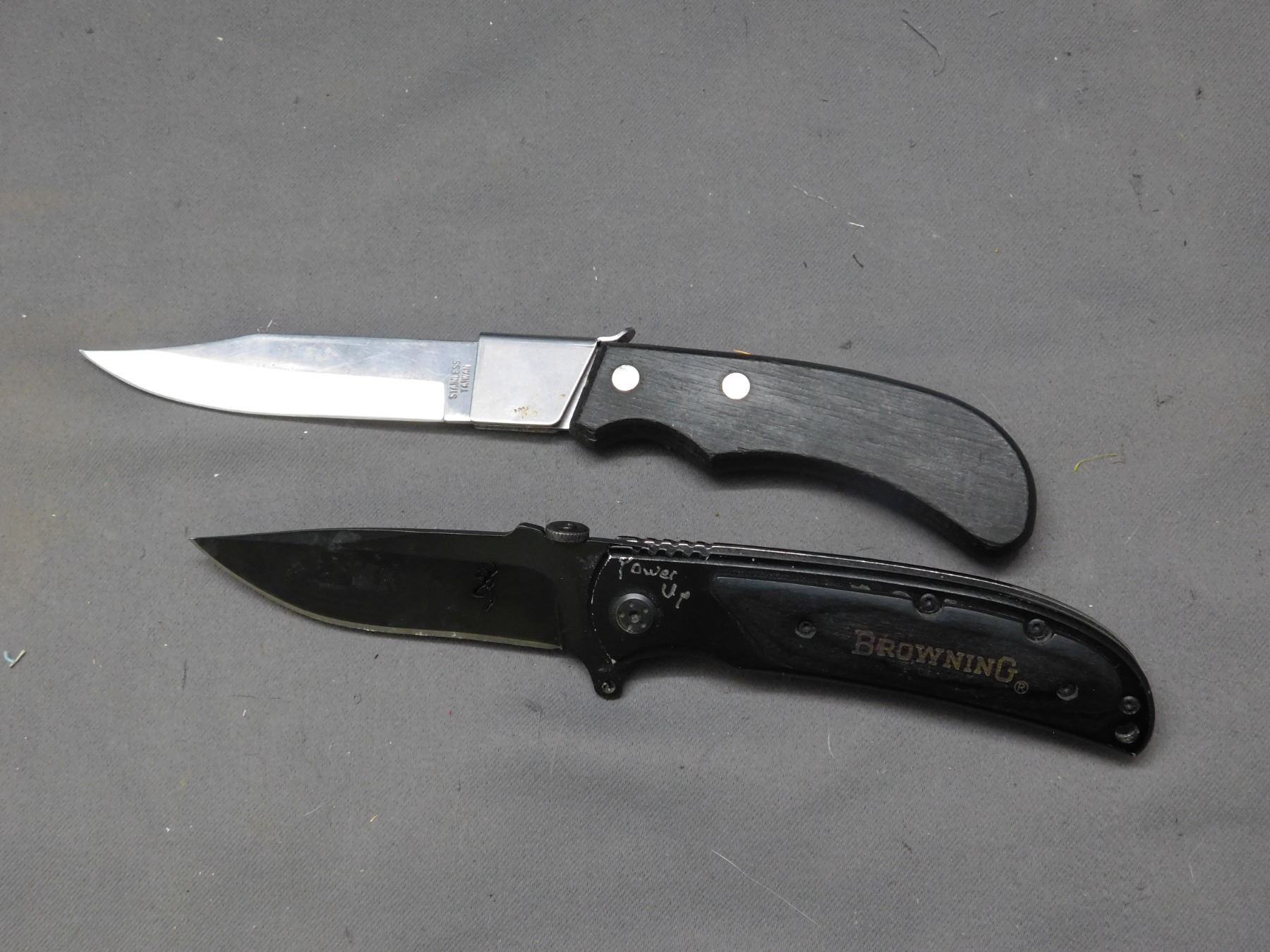 Stainless Steel Removable Blade Knife Taiwan and Browning Tactical Knife