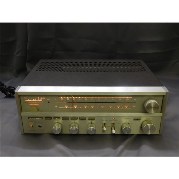 Harman Kardon hk560 Amplifier