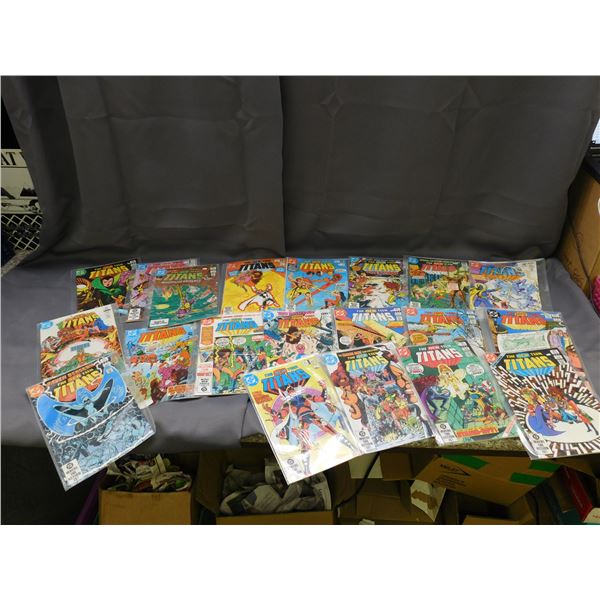 Lot of 20 DC The New Teen Titans Comic Books Running from #3 - #33