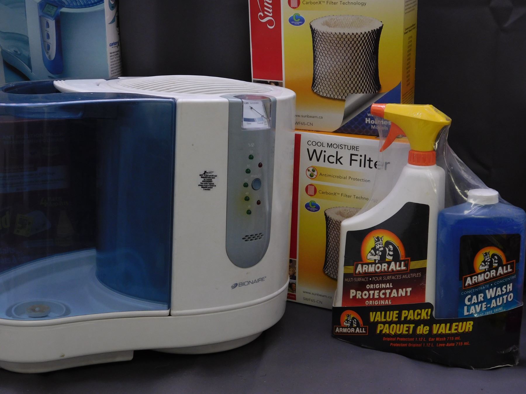 Bionaire Cool Moisture Humidifier with Extra Filter, + 2 Extra Filters ...