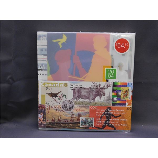 2004 New Sealed Canada Annual stamp book.