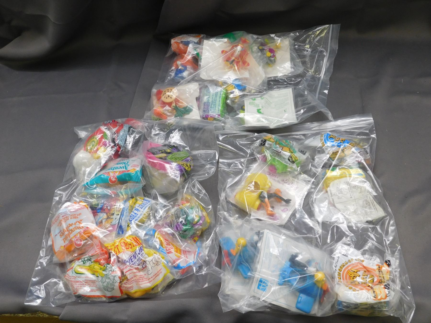 Bundle of Vintage McDonalds Fast Food Premiums Fraggle Rock, Peanuts ...